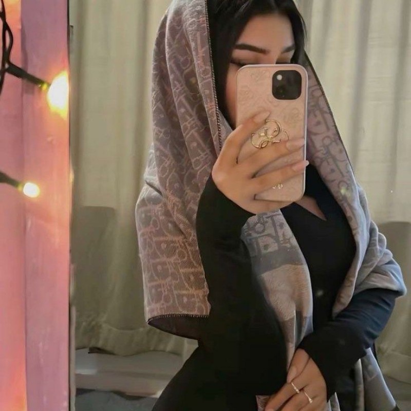 Wedad (@wedad8005) | Snapchat Stories, Spotlight & Lenses