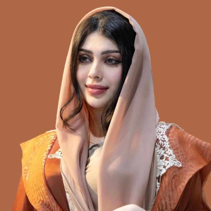 وجدان الغريبي 🇴🇲 (@wijdan_algharib) | Snapchat Stories, Spotlight & Lenses