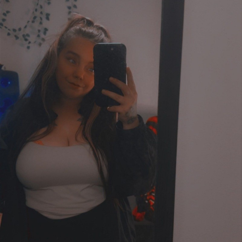 Wild N’Canadian (@wildncanadian) | Snapchat Stories, Spotlight & Lenses