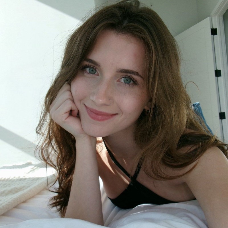 Willow :) (@willow.jc) | Snapchat Stories, Spotlight & Lenses