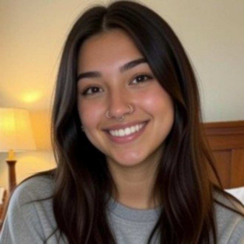 Morgan Parker (@wineintowater) | Snapchat Stories, Spotlight & Lenses