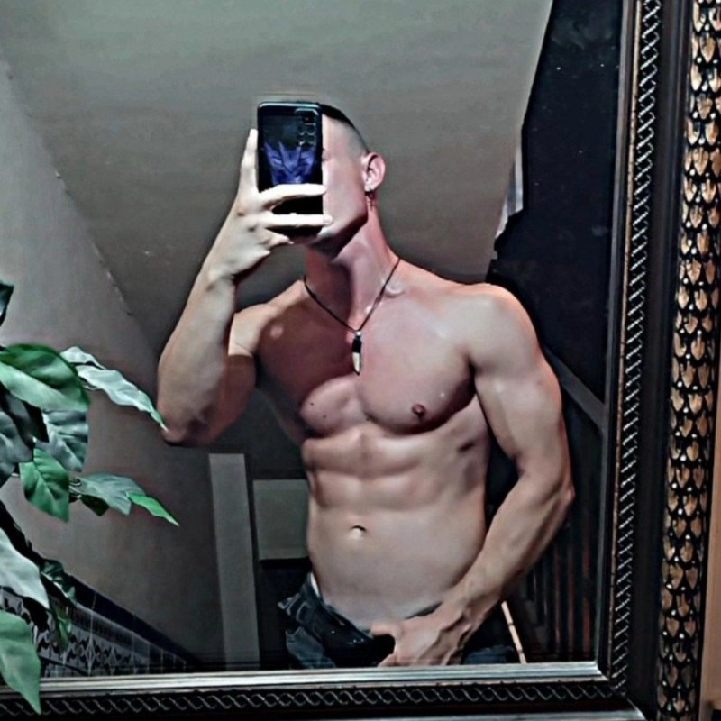 Wolf (@wolf_surferito) | Snapchat Stories, Spotlight & Lenses