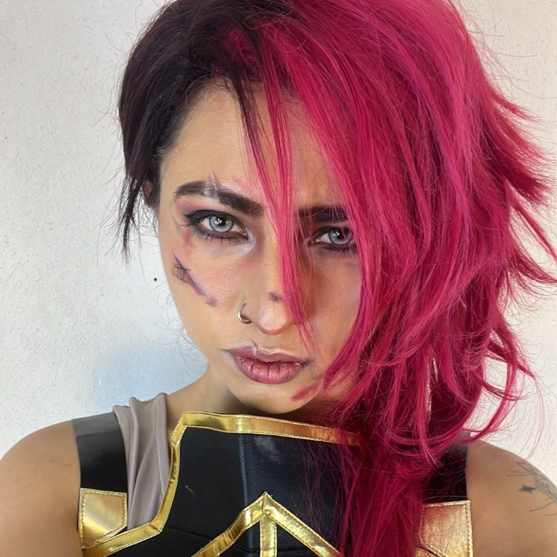 Sam Loza (@wormslo.irl) | Snapchat Stories, Spotlight & Lenses