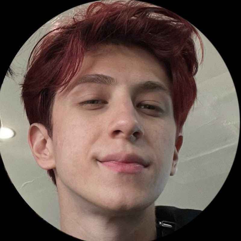 Andrey Grechka (@wowsoeasy8) | Snapchat Stories, Spotlight & Lenses