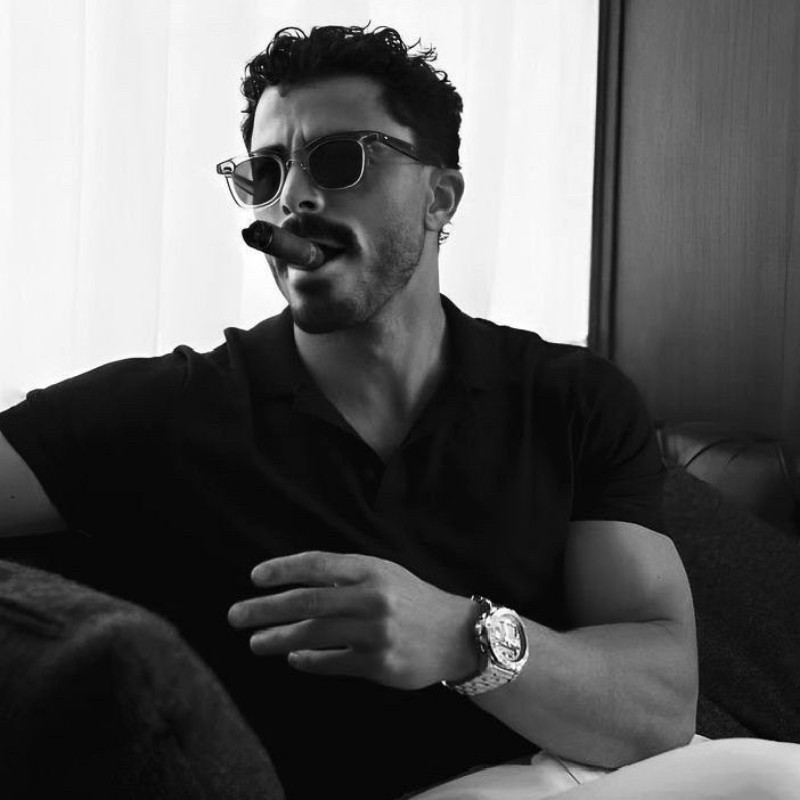 𝓢𝓾𝓵𝓽𝓪𝓷_𝓘_𝓢𝓪𝓱𝓲𝓫 . (@www.sultan2030) | Snapchat Stories, Spotlight & Lenses