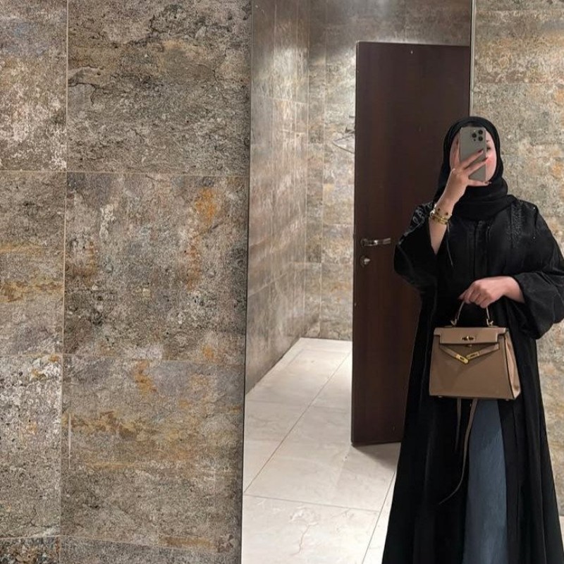 Walaa Alshabar ♥️🦌 (@wwwlolo_9077) | Snapchat Stories, Spotlight & Lenses