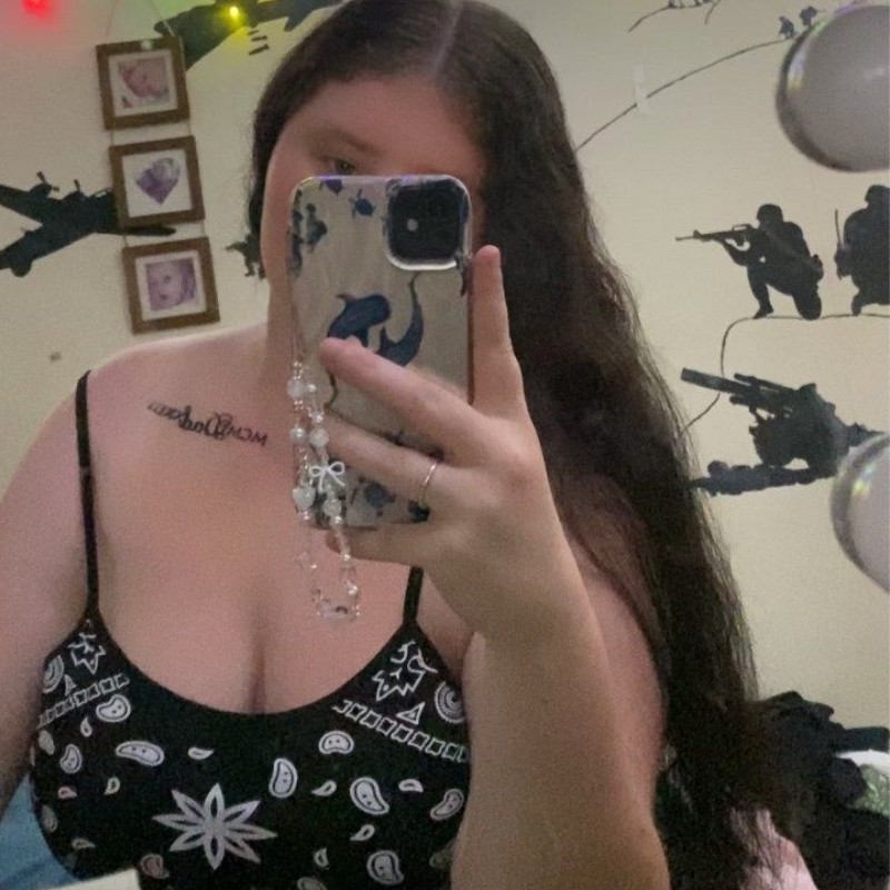 hannah 🫶🏼 (@x1437.hannahh) | Snapchat Stories, Spotlight & Lenses