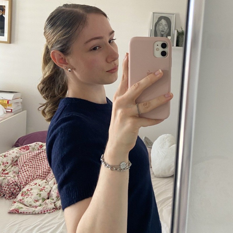 Valentina (@x_valix) | Snapchat Stories, Spotlight & Lenses