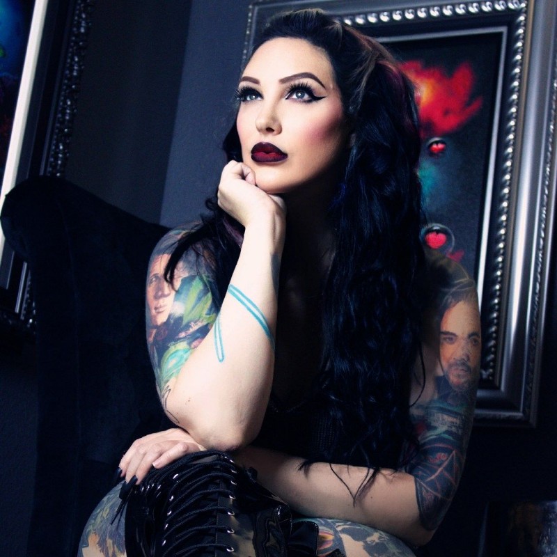 TheMoistQueen (@xandersmama911) | Snapchat Stories, Spotlight & Lenses