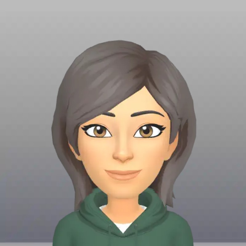 Zainab Abubakar (@xee_mamaa) | Snapchat Stories, Spotlight & Lenses