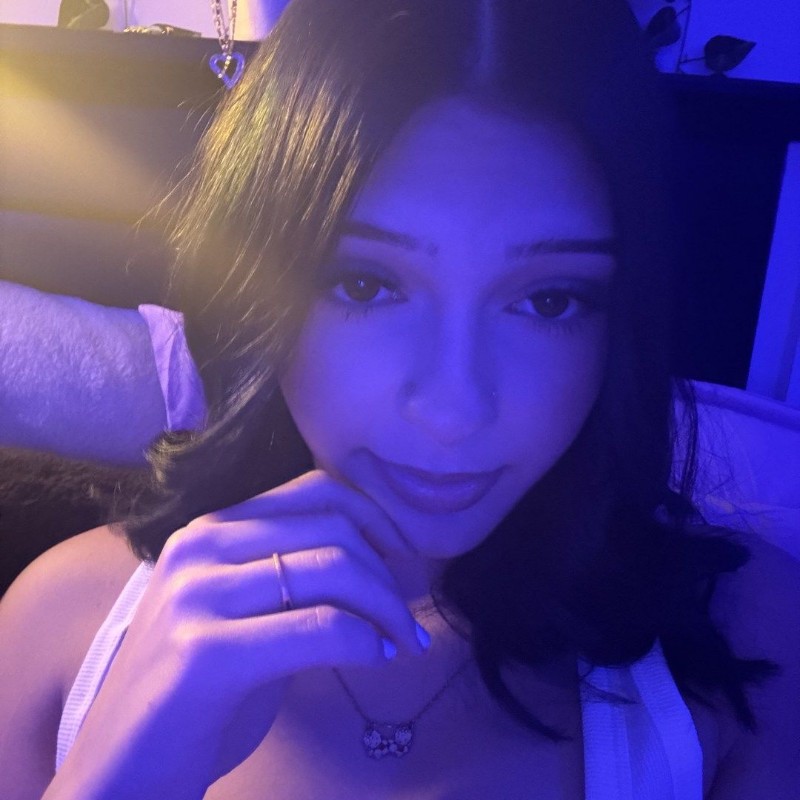 😼 (@xo.g1aa) | Snapchat Stories, Spotlight & Lenses