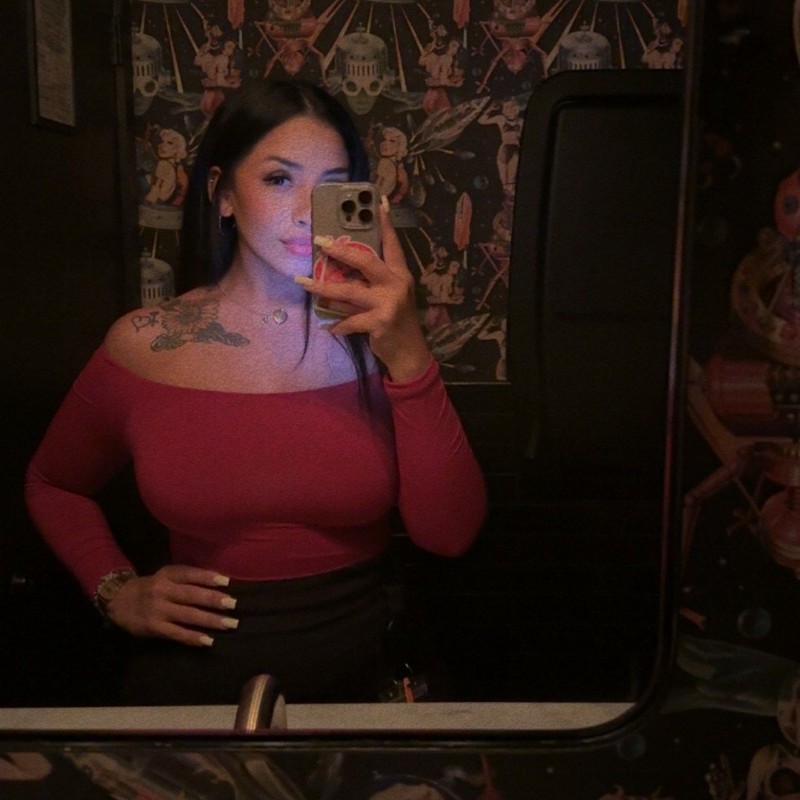 B (@xo.ofee) | Snapchat Stories, Spotlight & Lenses