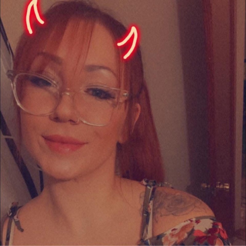 Ashley (@xoashhhxo) | Snapchat Stories, Spotlight & Lenses