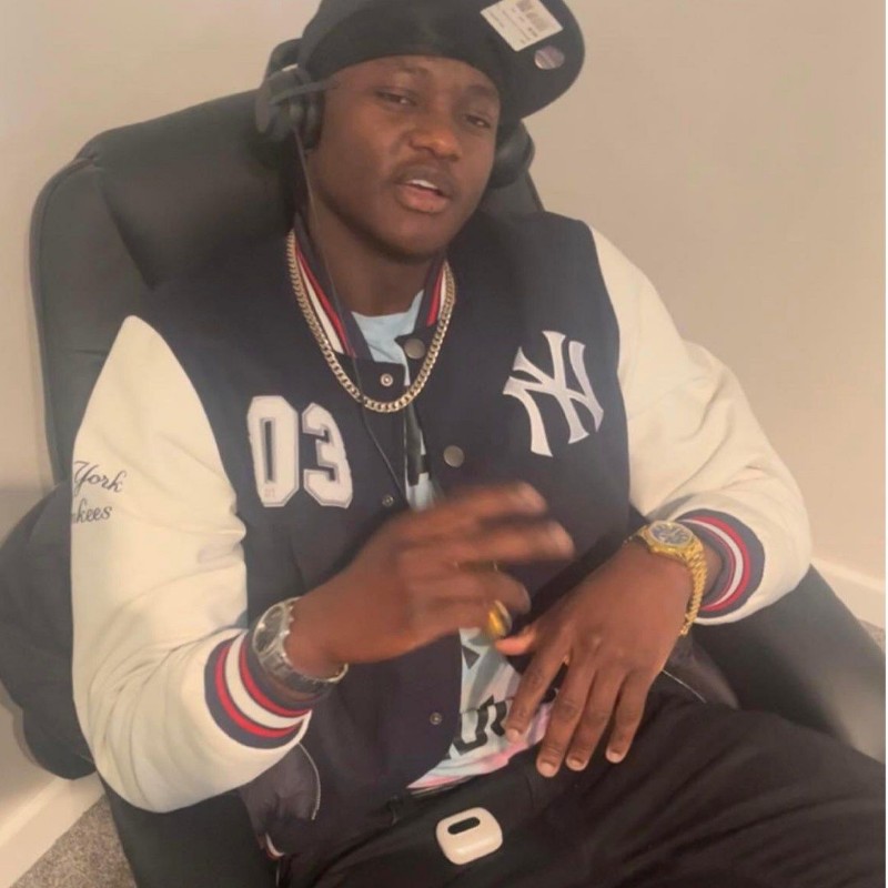 X Ray 🎤 🎶 (@xrayoreobiscuit) | Snapchat Stories, Spotlight & Lenses