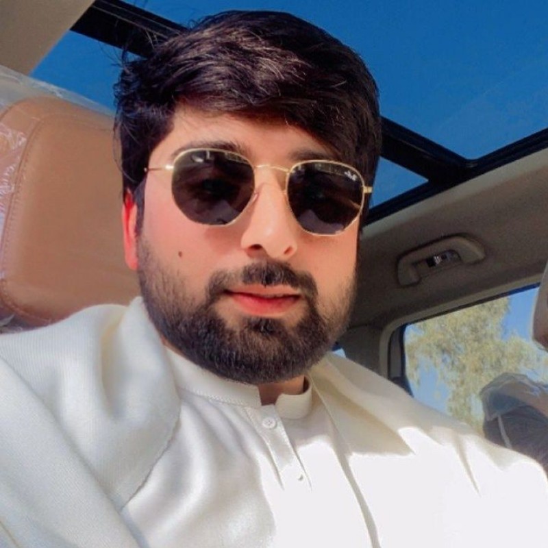 ꜱᴏʜᴀɪʟ ᴄʜᴇᴇᴍᴀ (@xtylish_booyy) | Snapchat Stories, Spotlight & Lenses