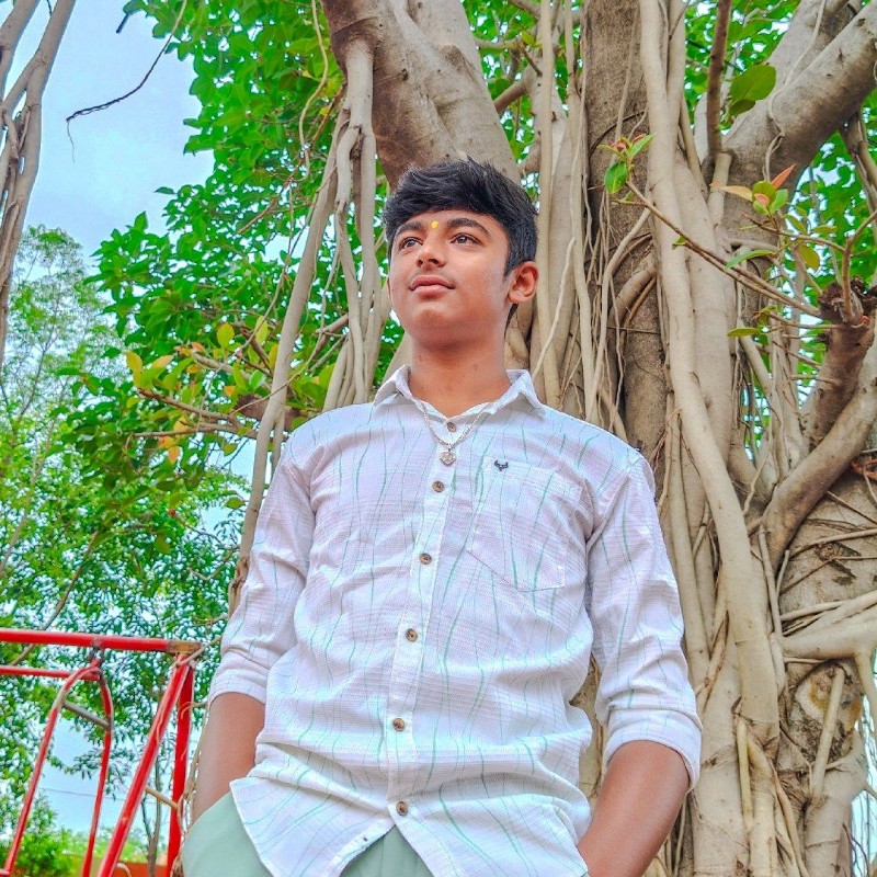 Yash Patil (@y_patil20238725) | Snapchat Stories, Spotlight & Lenses