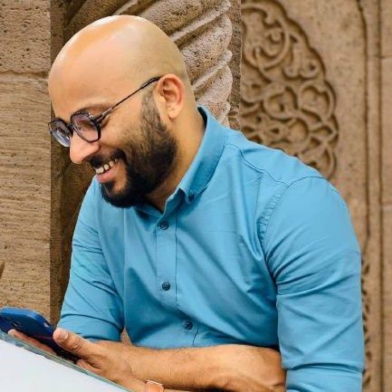 yahoo perfumes (@yahooperfume) | Snapchat Stories, Spotlight & Lenses