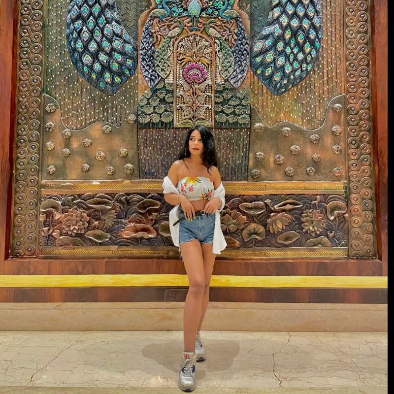 Yamini (@yamini.gupta) | Snapchat Stories, Spotlight & Lenses