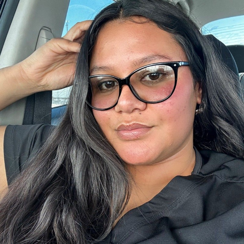 Yeselin Apodaca (@yapodaca48) | Snapchat Stories, Spotlight & Lenses
