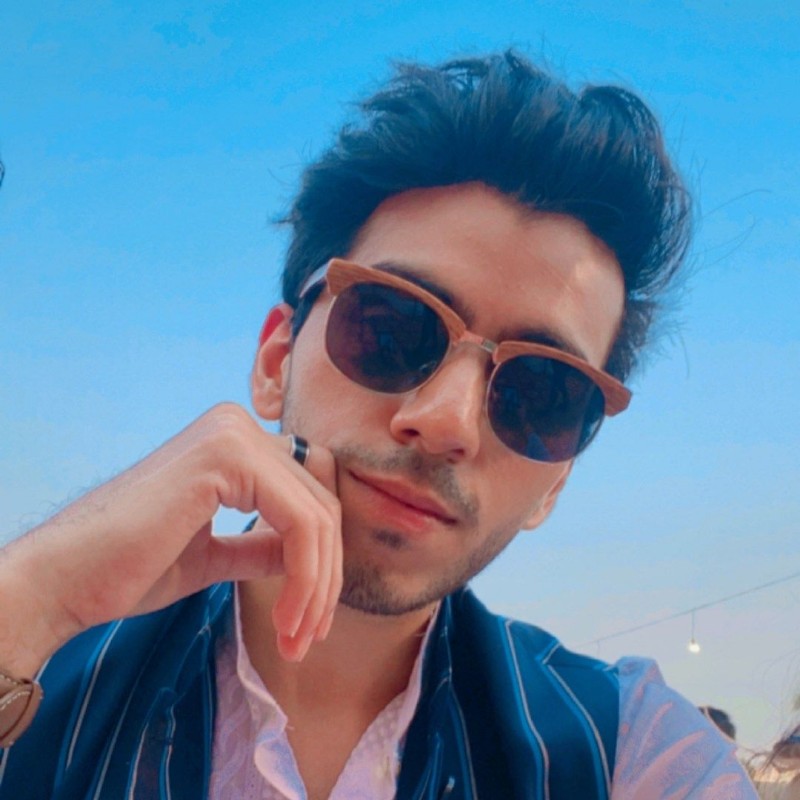 Yash Padhye (@yashpadhye) | Snapchat Stories, Spotlight & Lenses