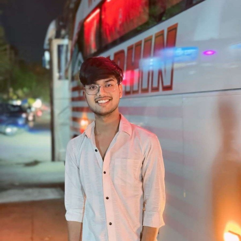 Yashuu (@yashsahu1348) | Snapchat Stories, Spotlight & Lenses