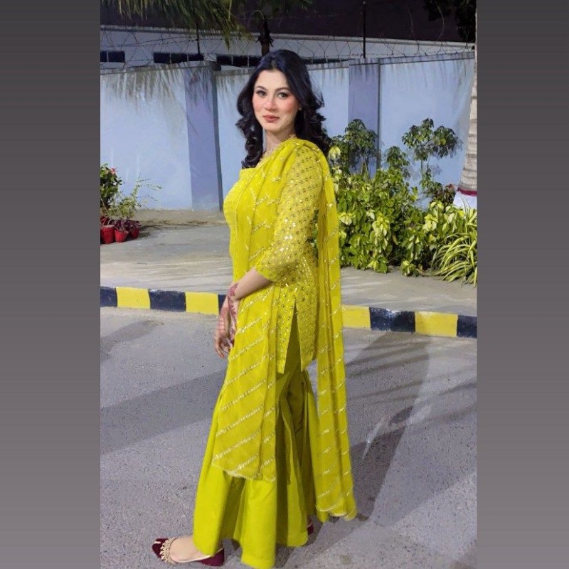 MAYAH💸 (@yawr_mayah) | Snapchat Stories, Spotlight & Lenses