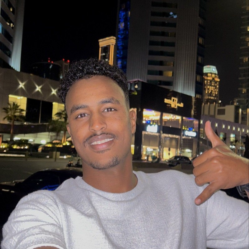 Yazin Azad (@yazin_azad) | Snapchat Stories, Spotlight & Lenses