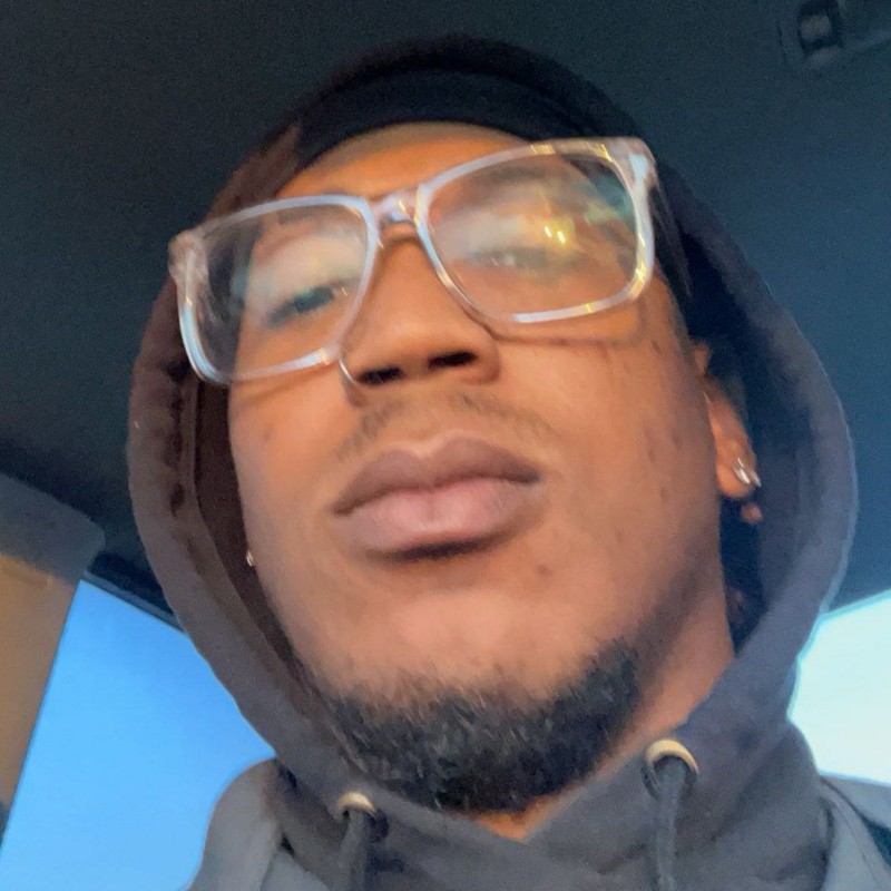 Dready 🙂‍↕️ (@yesimdread) | Snapchat Stories, Spotlight & Lenses