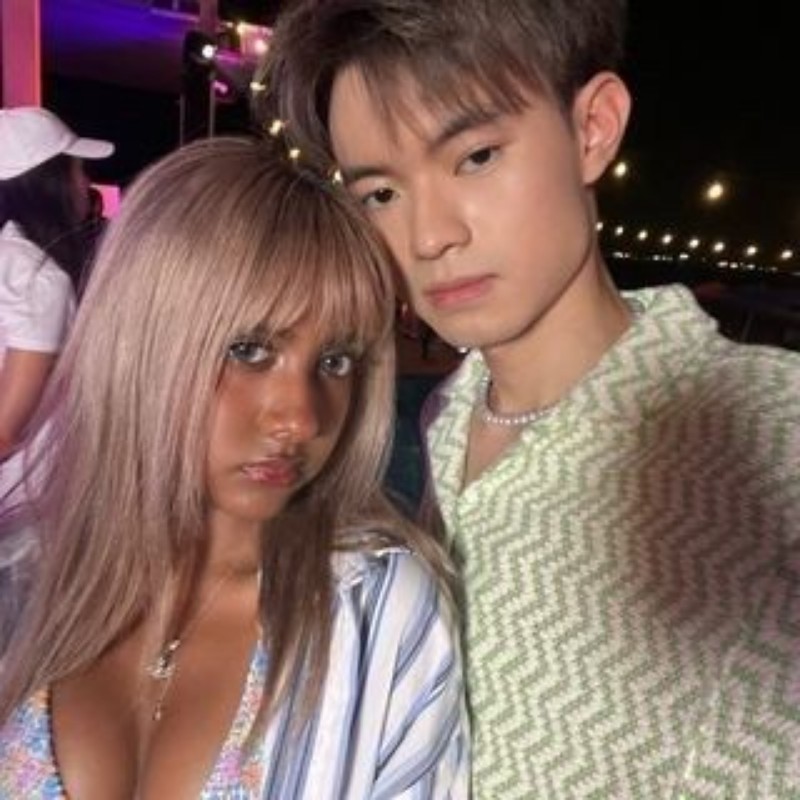 Yixi Sherryn (@yixisherryn) | Snapchat Stories, Spotlight & Lenses