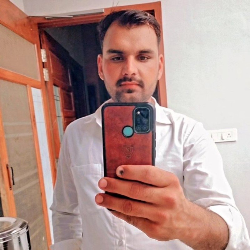 Choudhary Saab (@yogi_sirav) | Snapchat Stories, Spotlight & Lenses