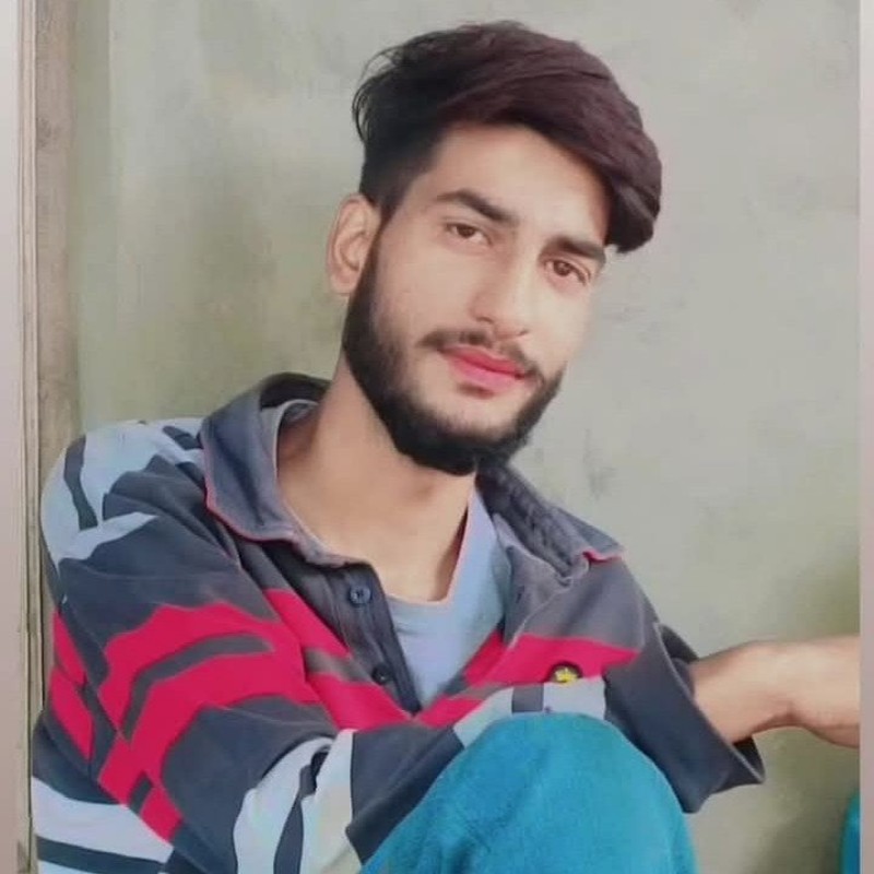 Younis Bashir (@younis_bashir25) | Snapchat Stories, Spotlight & Lenses