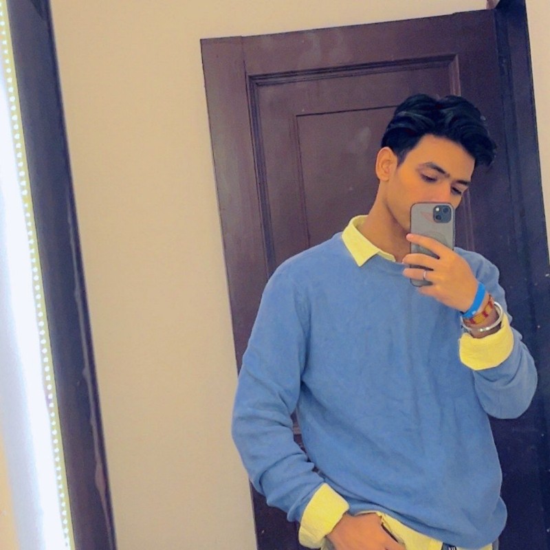 Nikhil Singh Rajput (@your_nikk8376) | Snapchat Stories, Spotlight & Lenses