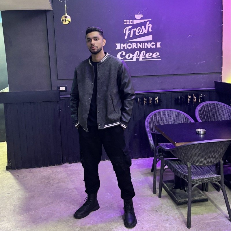 Youssef Bakr (@yousseffbakr) | Snapchat Stories, Spotlight & Lenses