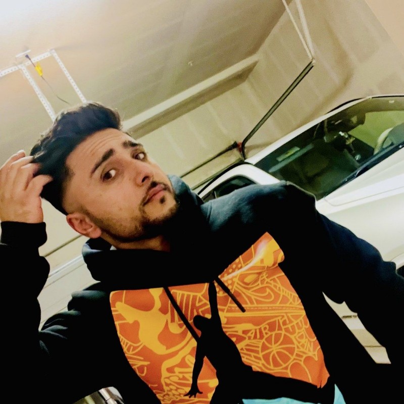 Seyar Yousufi (@yousufiseyar) | Snapchat Stories, Spotlight & Lenses