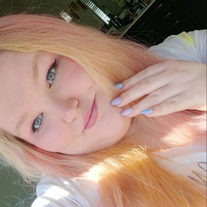 🌻Aud🌻 (@youtubefreak123) | Snapchat Stories, Spotlight & Lenses