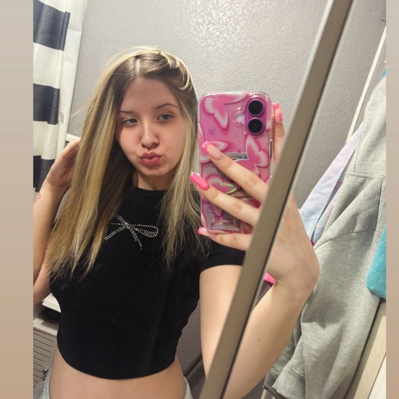 Kenz🩷 (@yrm_kenz) | Snapchat Stories, Spotlight & Lenses