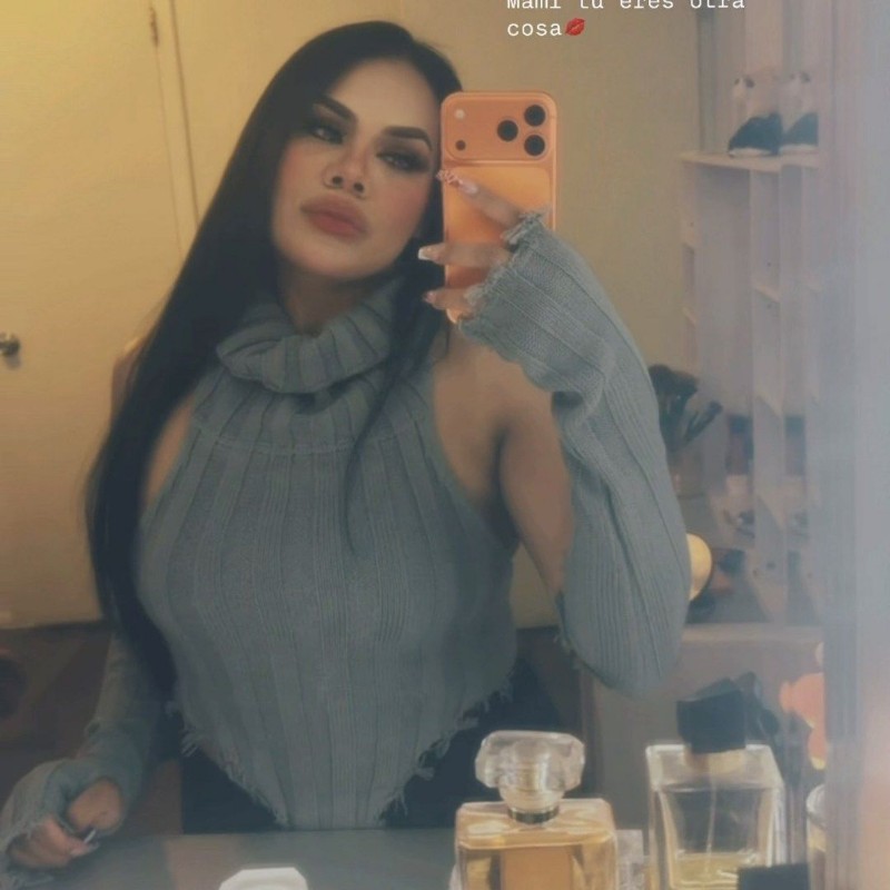 Yuli (@yuli-landeros) | Snapchat Stories, Spotlight & Lenses