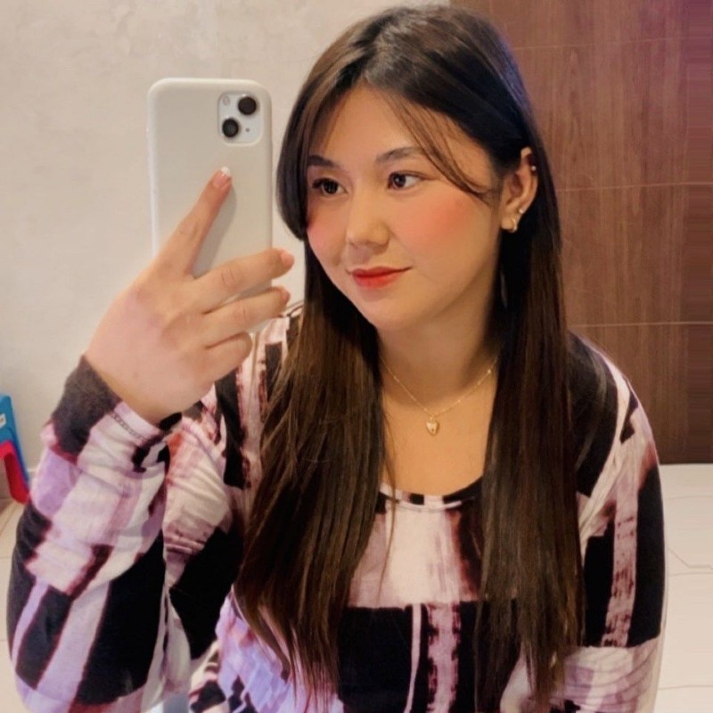 Mika Mangubat (@yumi25) | Snapchat Stories, Spotlight & Lenses