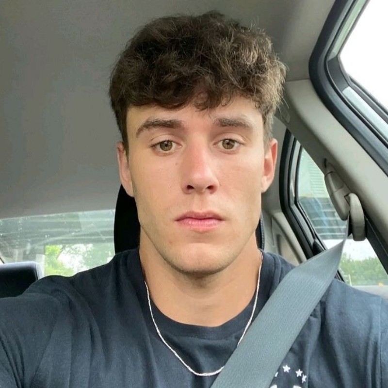 Zach Ziter (@zach_ziter) | Snapchat Stories, Spotlight & Lenses