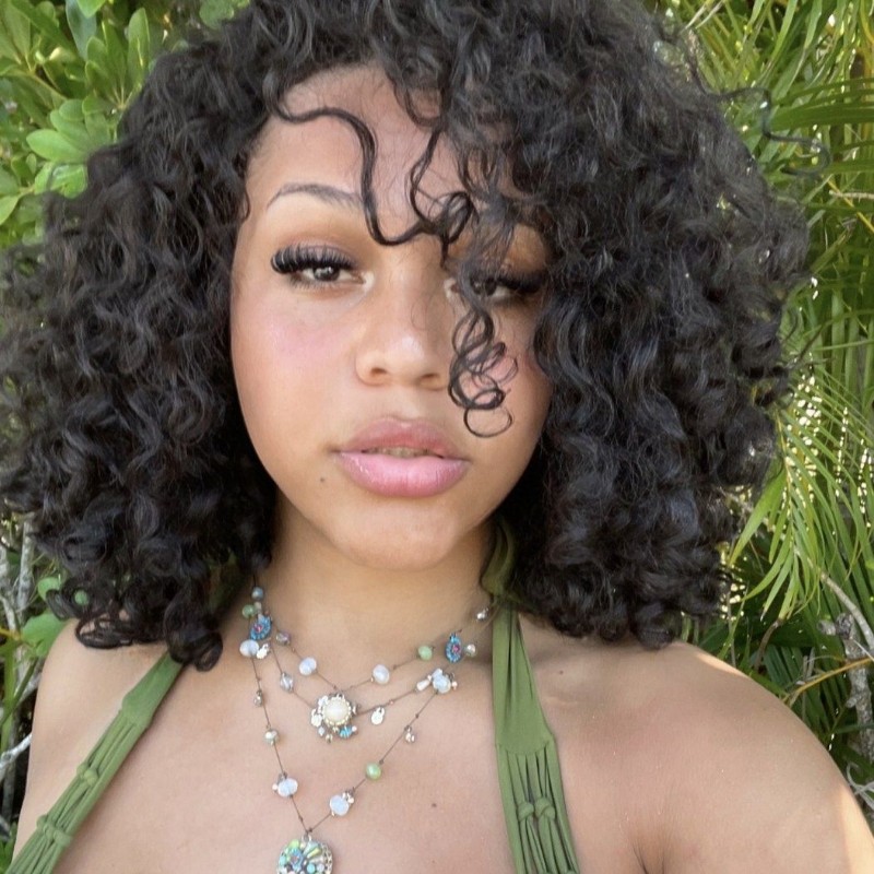 Zaya Perysian (@zaya.perysian) | Snapchat Stories, Spotlight & Lenses