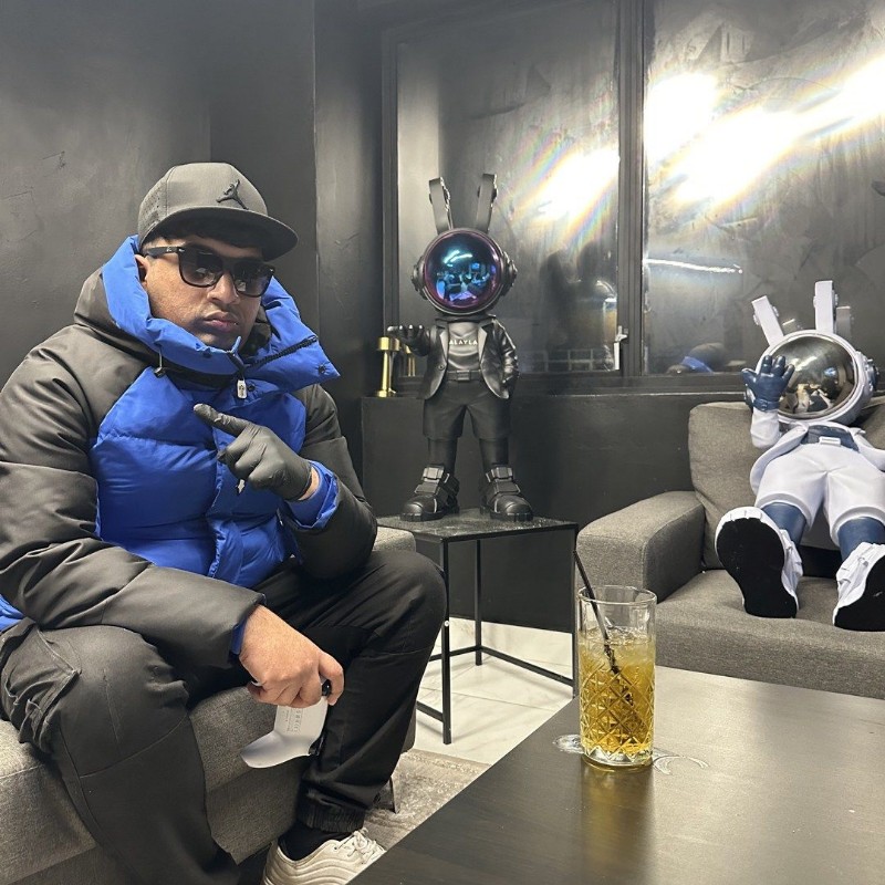 Z DOTSS (@zdotss1) | Snapchat Stories, Spotlight & Lenses