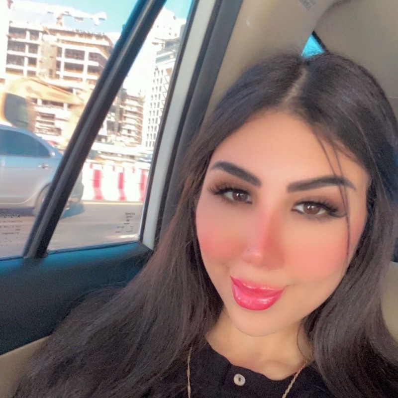 Zeinab (@zeinab2023666) | Snapchat Stories, Spotlight & Lenses