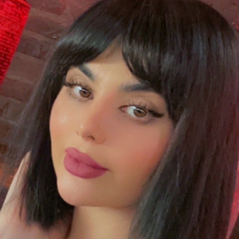 Zhina Saqezi (@zhina.official) | Snapchat Stories, Spotlight & Lenses