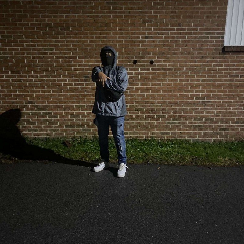 Guapo🖤🧟‍♂️ (@zionboykins) | Snapchat Stories, Spotlight & Lenses