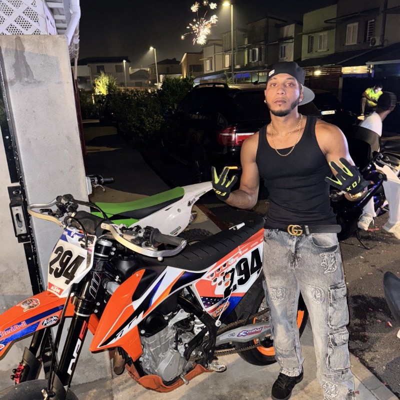 Sourama Benjamin 🫀 (@zkr9742) | Snapchat Stories, Spotlight & Lenses