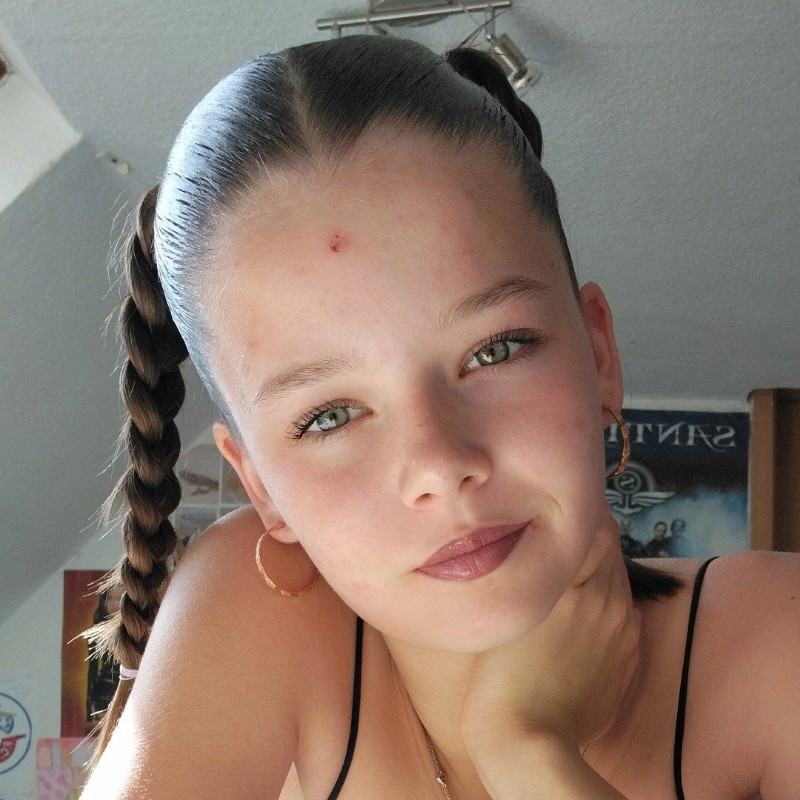 Zoe (@zoe_hxt16) | Snapchat Stories, Spotlight & Lenses