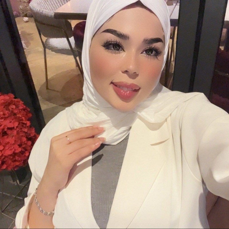 روان 🇦🇪 (@zozo.0) | Snapchat Stories, Spotlight & Lenses