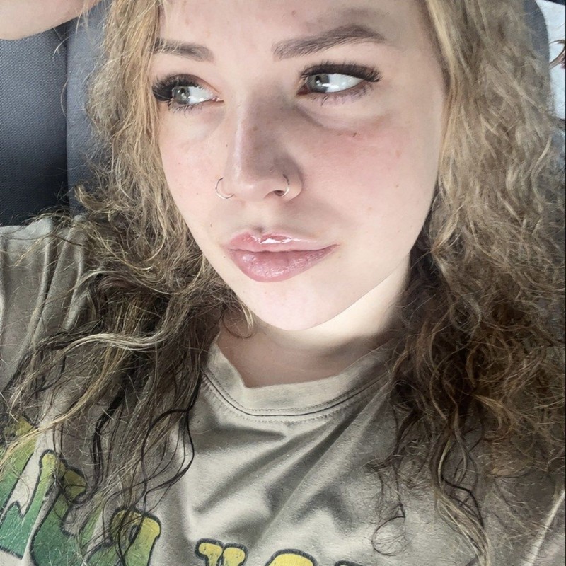 Zoe🪐 (@zpitts97) | Snapchat Stories, Spotlight & Lenses