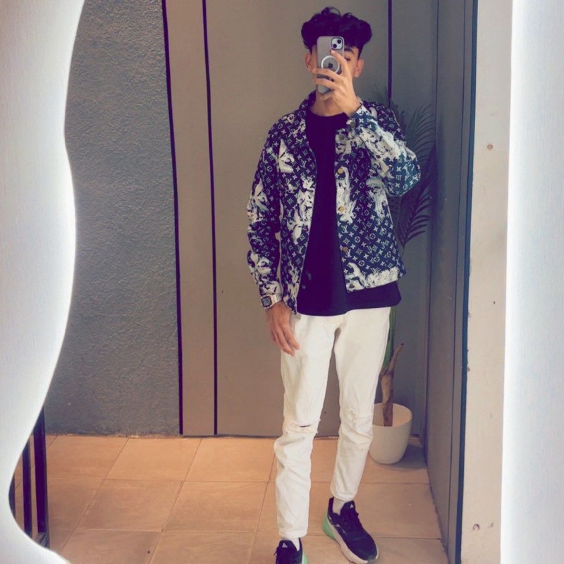 𝑴𝒐𝒂𝒊𝒂𝒅 🌪🩶 (@zs_mk90) | Snapchat Stories, Spotlight & Lenses