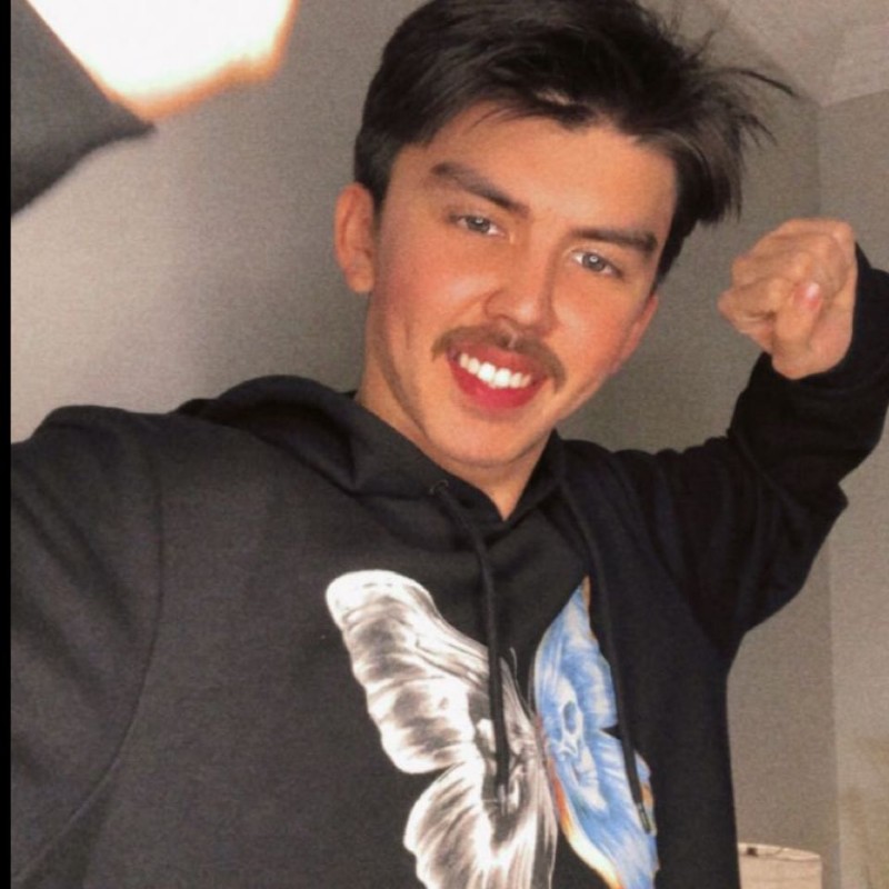 أبوعبدالعزيز | Zubeer .👼🏻 (@zubeer_55) | Snapchat Stories, Spotlight & Lenses